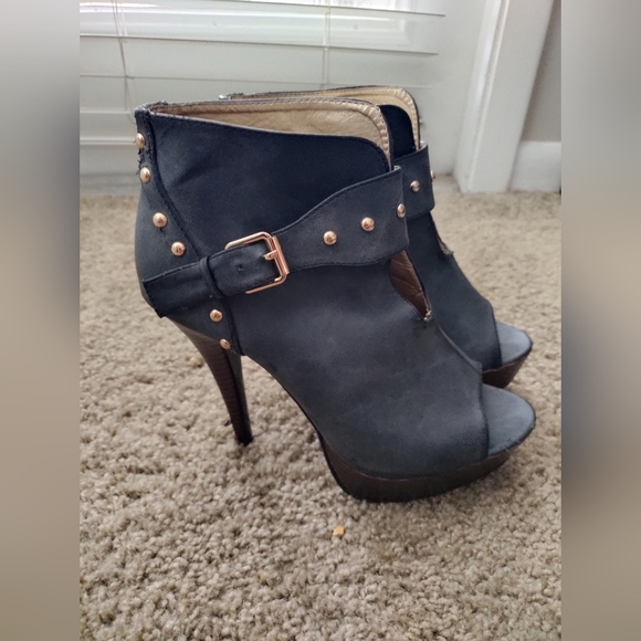 Shoes | Gray Peep Toe Ankle Platform Heels | Poshmark